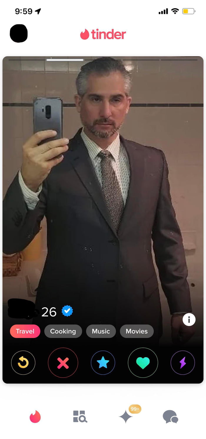 Mark, crypto trader by profession aged 26 - 9GAG