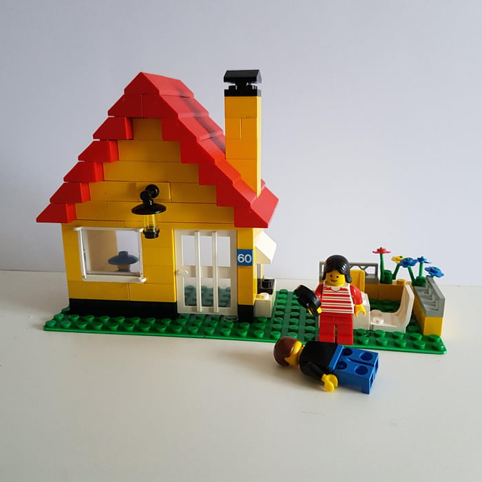Retro-Lego-Set: 6360 "Frying pan-murder at the Weekend Cottage" - 9GAG