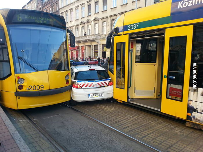 Meanwhile in Hungary... - 9GAG