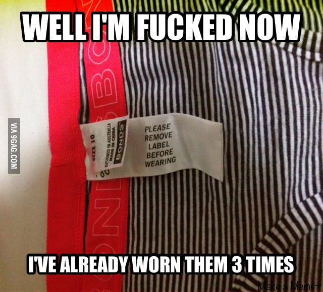 A label requesting that I remove just that label... USEFUL! - 9GAG