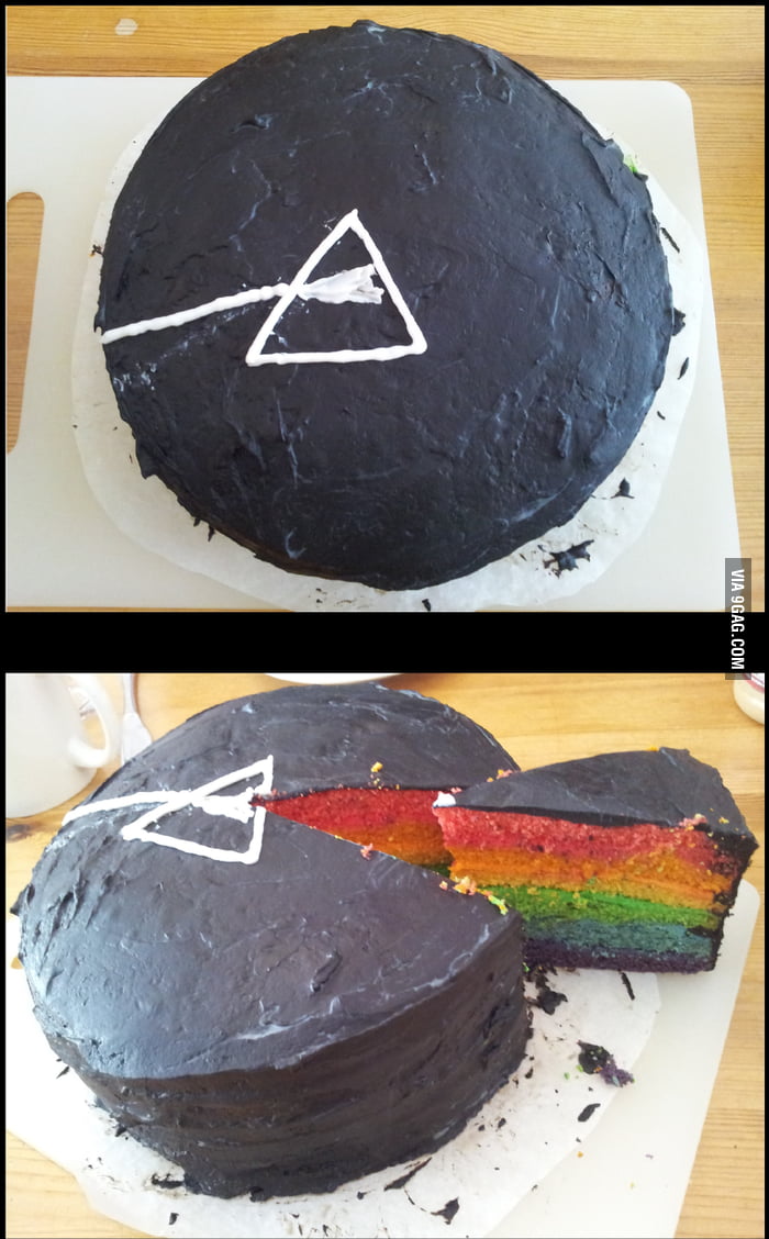 As everyone is showing off dark-side-of-the-moon-cakes, here is mine ...