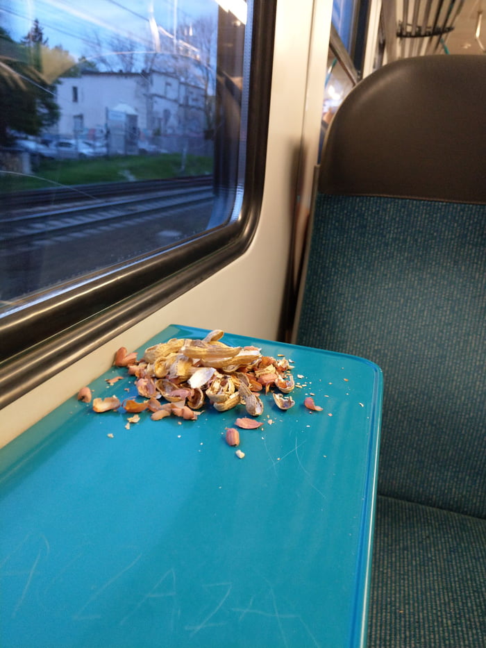 Somebody left this mess on a train. People are literally the worst. - 9GAG