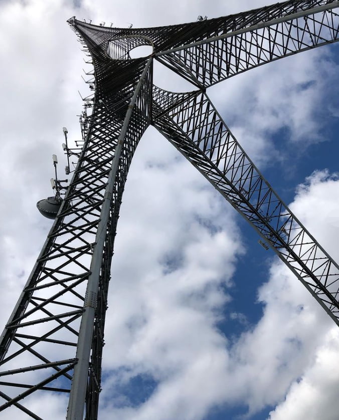 Hughes Memorial Tower, 232 meters tall structure in washington dc. - 9GAG
