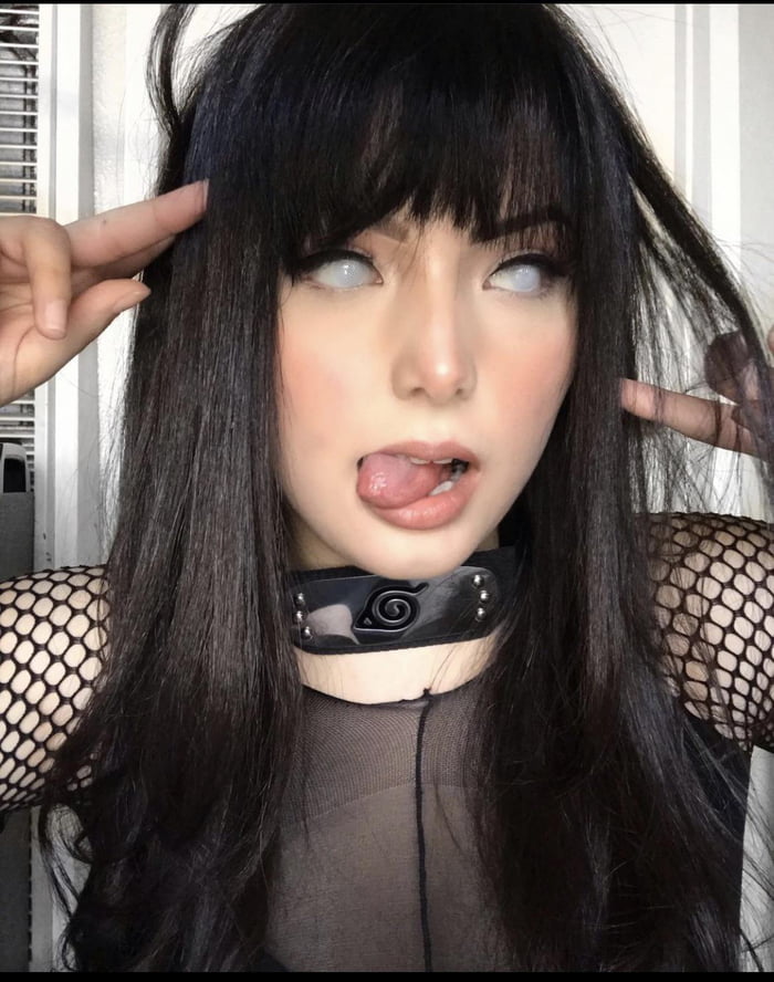 In Hinata Cosplay 9gag