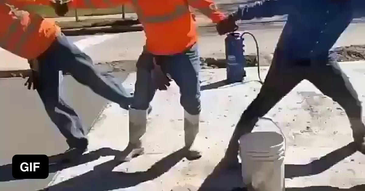 This is teamwork - 9GAG