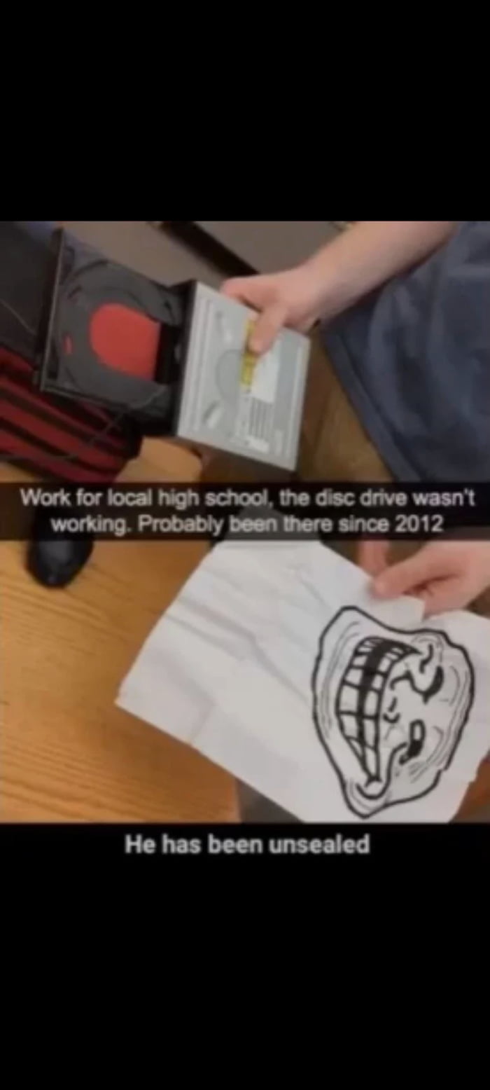 The ancient troll face, clogger of disk ports - 9GAG