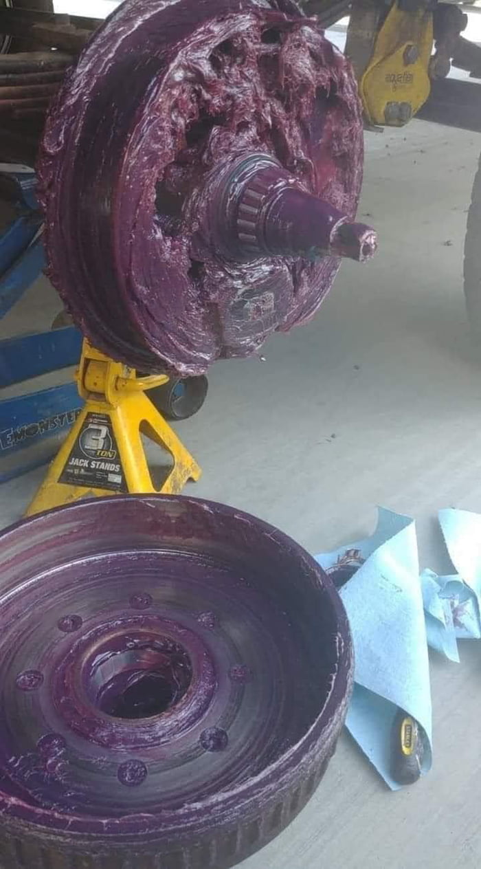 Cake or brake? - 9GAG