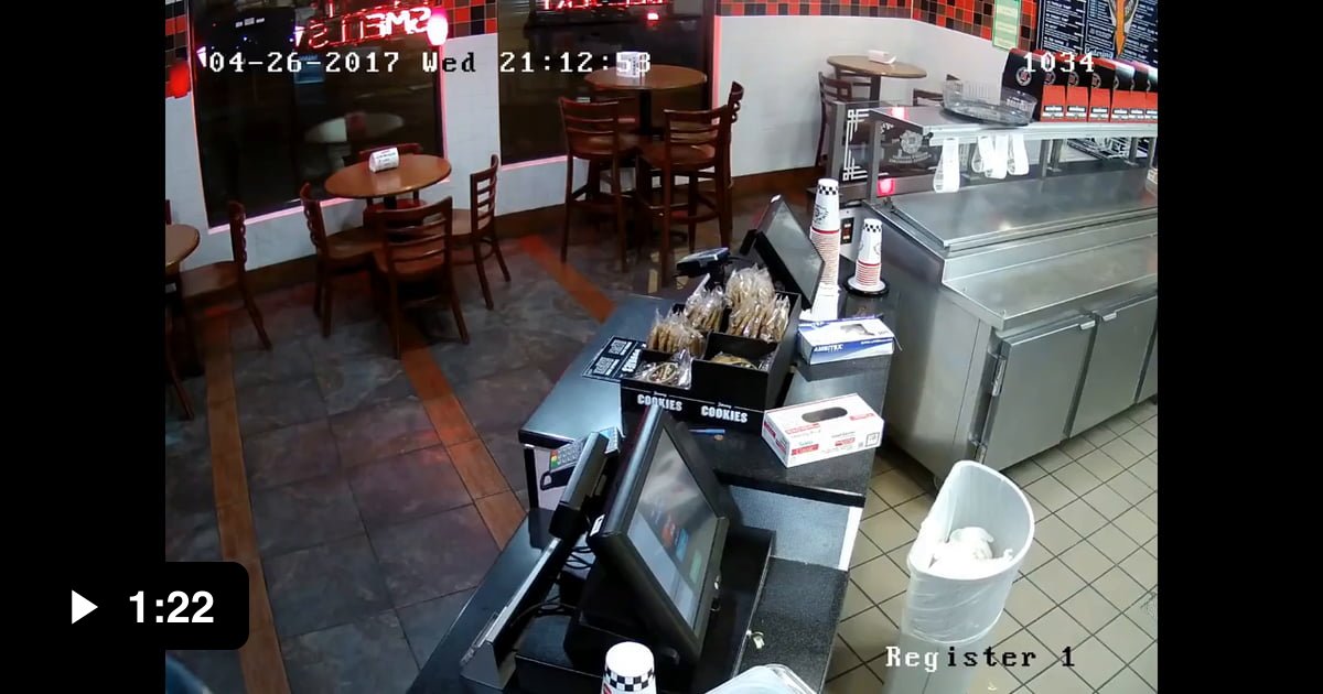 Jimmy John's employee keeps his cool during armed robbery - 9GAG