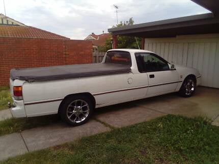 Holden Commodore VS Ute Extended Wheelbase. - 9GAG