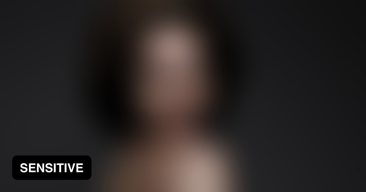 Hayley Atwell Outtake ! (Fake?) - 9GAG