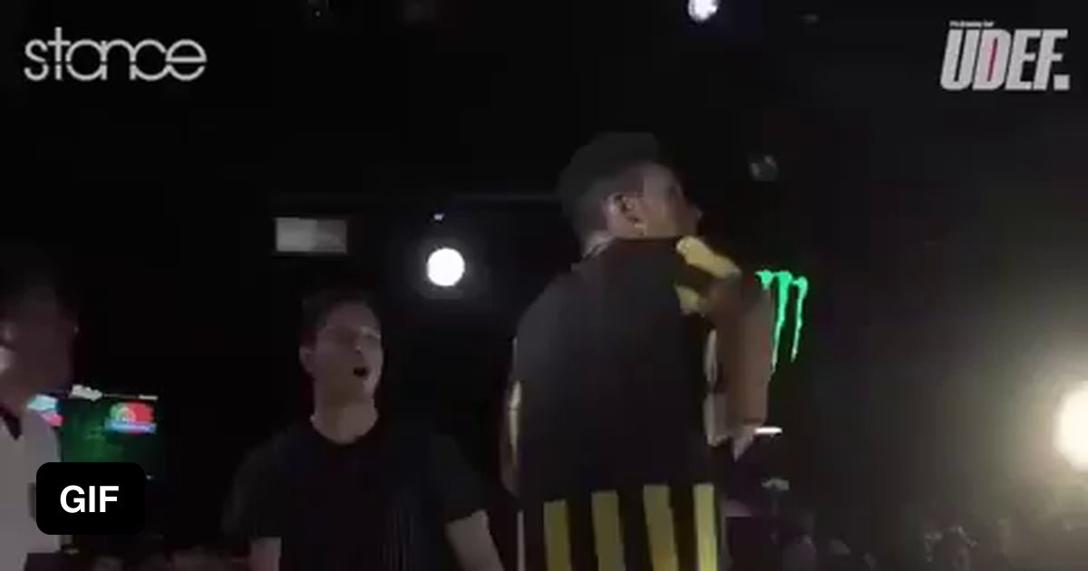 One legged break dancer - 9GAG