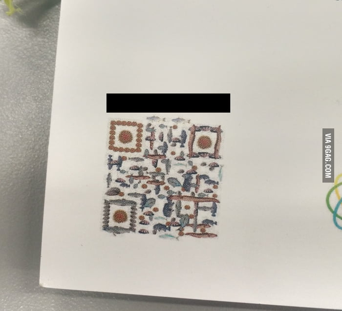 This QR code is made out of fish - 9GAG