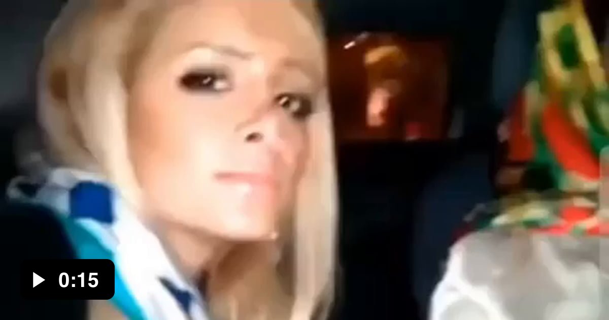 Filming a tik tok while driving - 9GAG