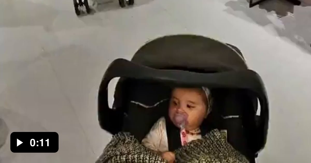 Just a short funny interaction between 2 dads - 9GAG