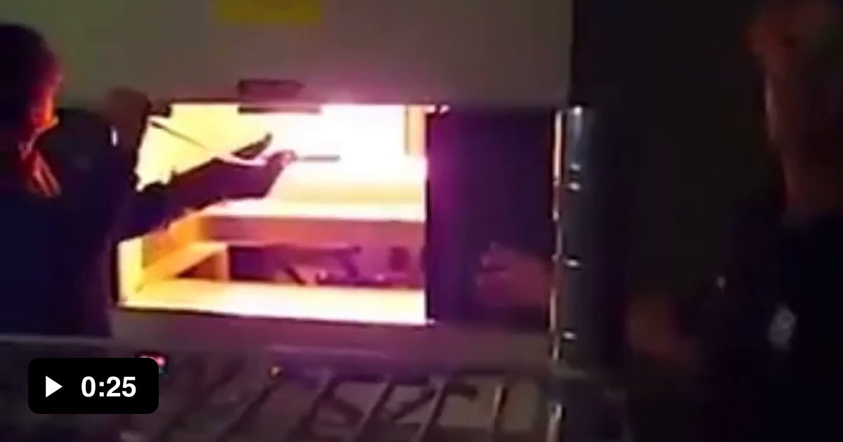 Thermal insulating properties of the Space Shuttle tiles after 2200 Celsius exposure - 9GAG