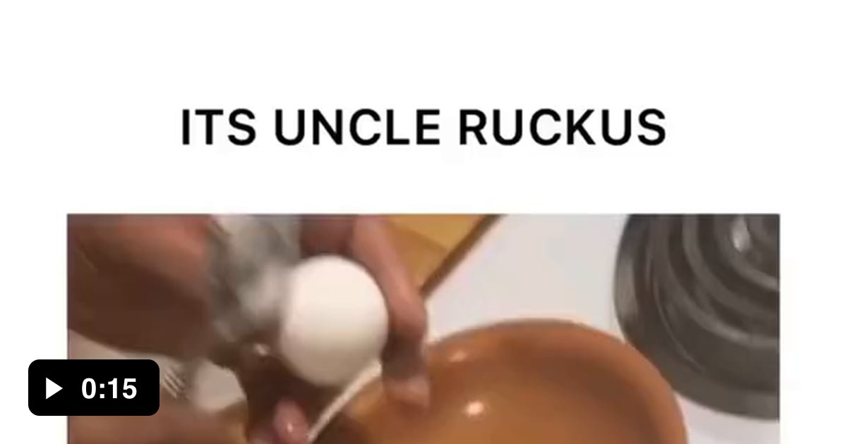 Cracking an egg with a spoon - 9GAG