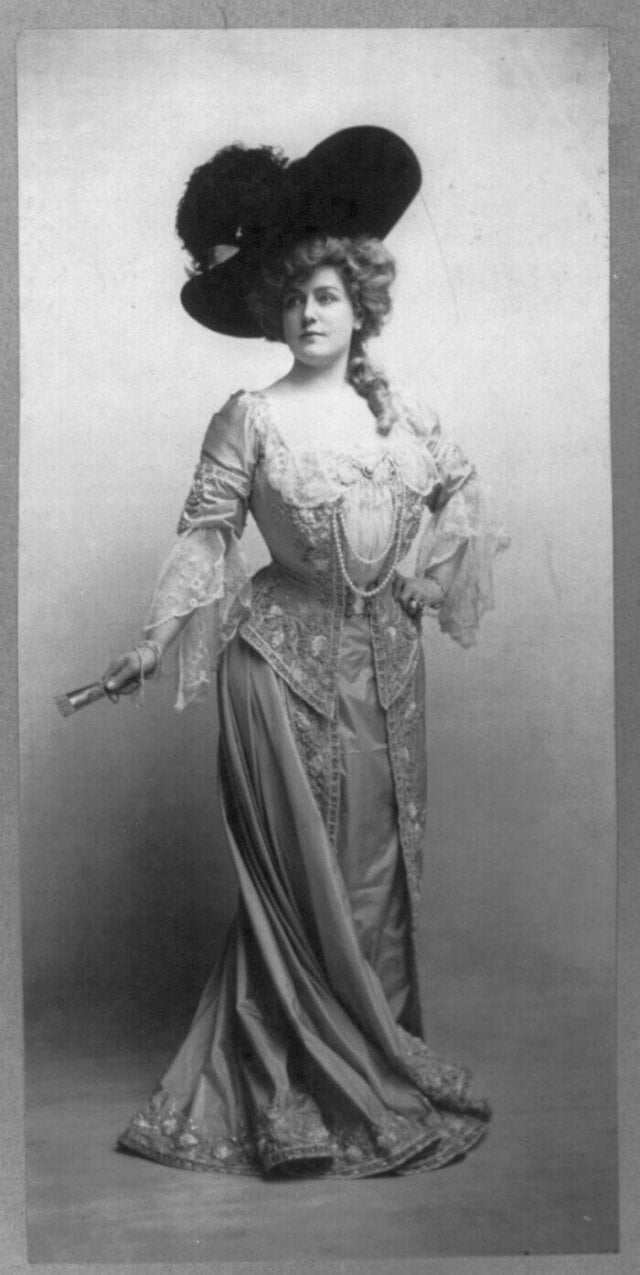 June 6, 1922 - Legendary Actress And Singer Lillian Russell Dies ...
