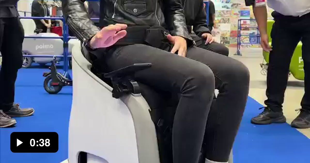 Wall-E future intensifies - 9GAG