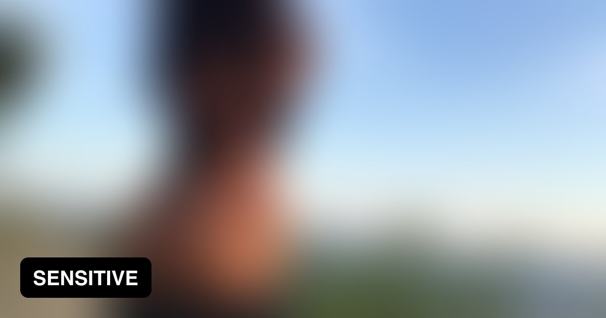 Curvy girls with tanlines are made for.. - 9GAG