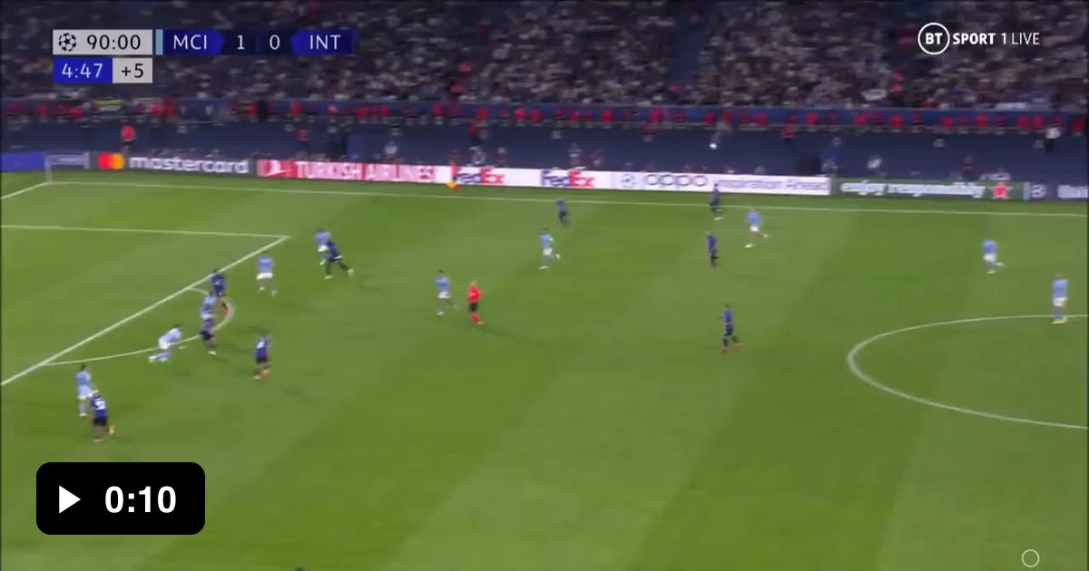 Simone Inzaghi loses his temper on the sideline - 9GAG