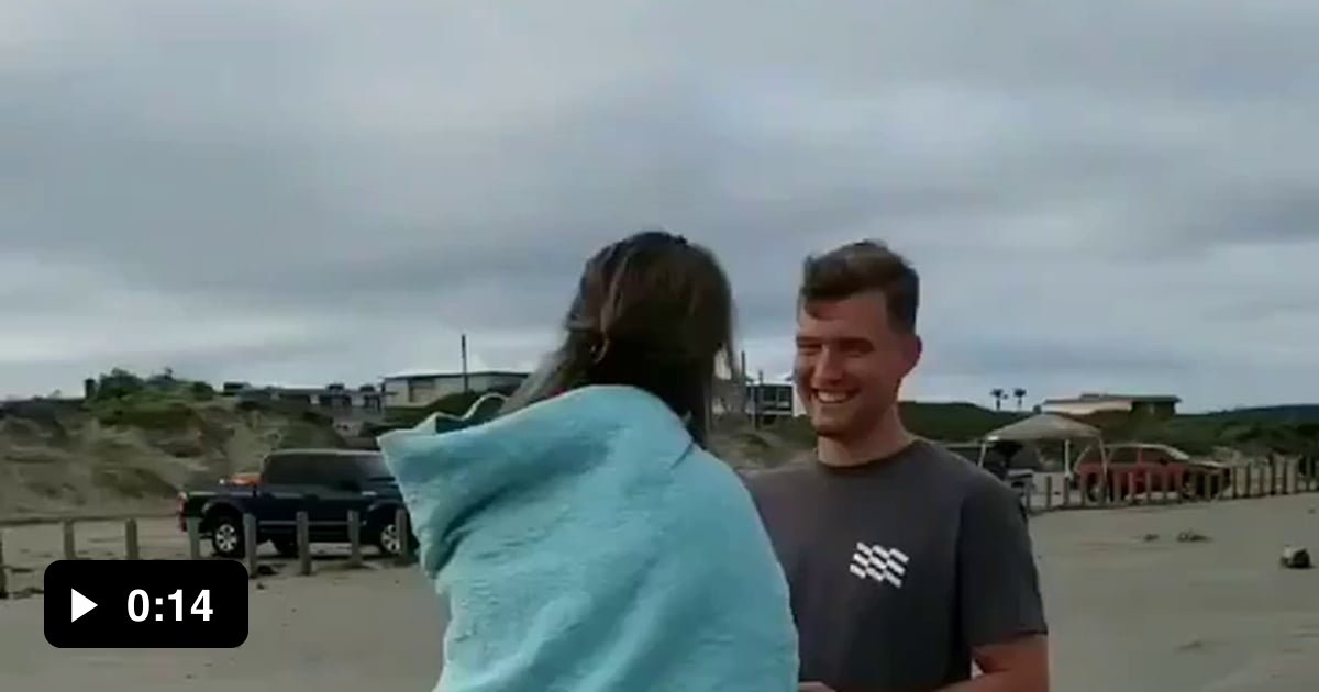 Rare Human tippy taps - 9GAG