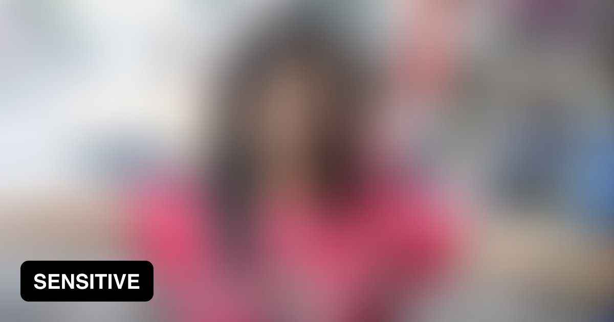 From SuperBook to Pornhub. Name's Sharimani in Hub. - 9GAG