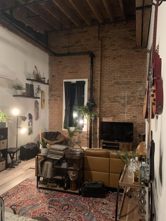 NY Old factory loft - 9GAG