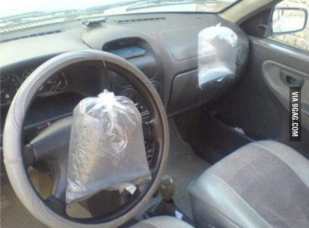 Nice airbag - 9GAG