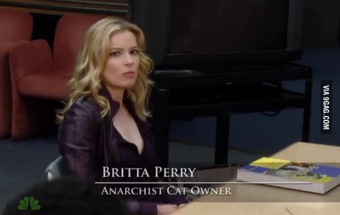 Britta Perry, ladies and gentlemen. Best character caption ever. - 9GAG