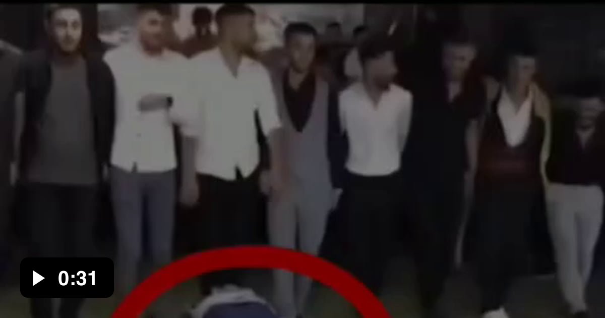 Itu baru plot twist! Masjid jadi tempat ibadah atau sarang kegiatan rahasia? Ada yg nonton bokep ...