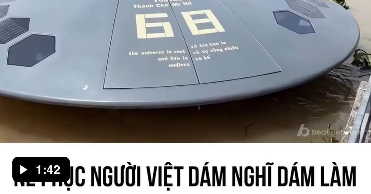 When you are good at mechanics and machines, you can make yourself an interesting toy. - 9GAG