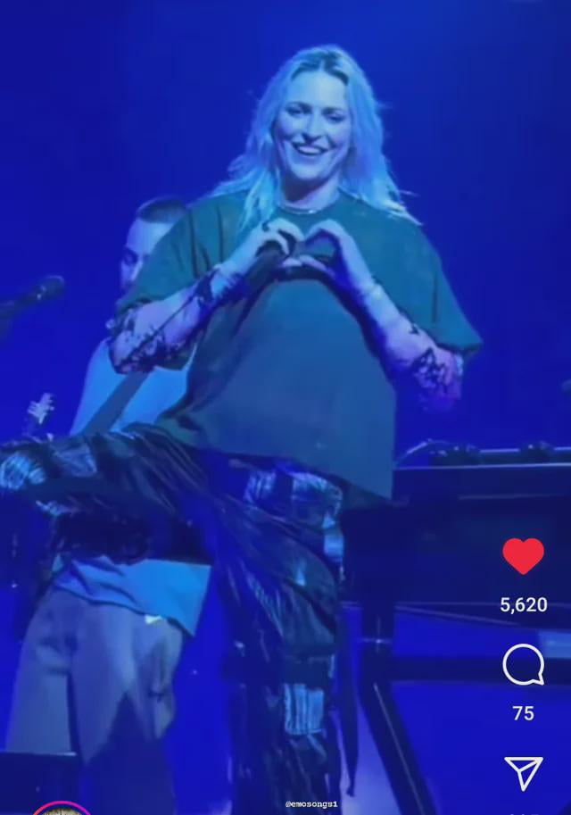 "Just a friendly message from Emily to say hi and hope your day is ...