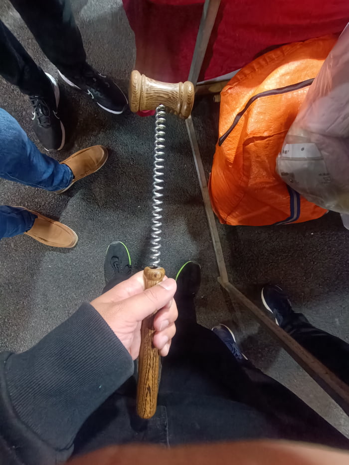 Extra floppy hammer - 9GAG