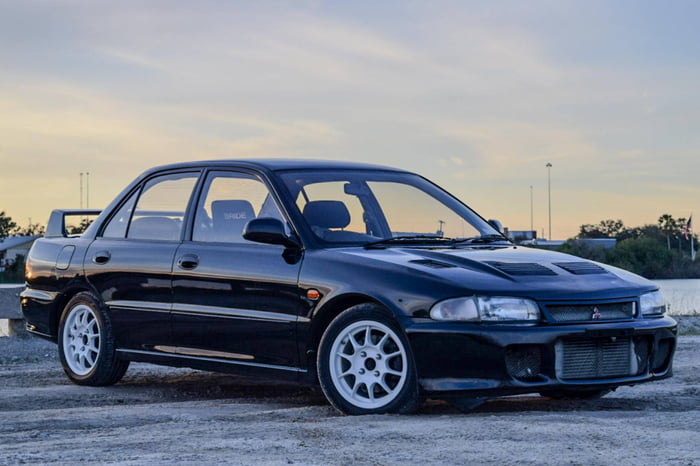 Mitsubishi Lancer Evolution I - 9GAG