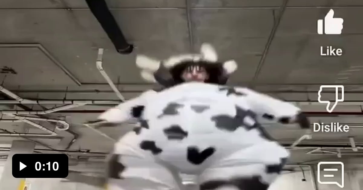 The moo moo dancer - 9GAG