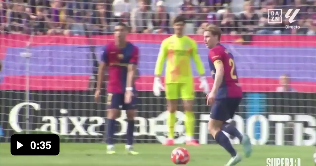 Courtois getting mad at Vini for taking a Quick Free kick with the ball ...
