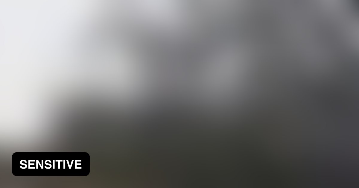 Nothing to see here. Please disperse. - 9GAG