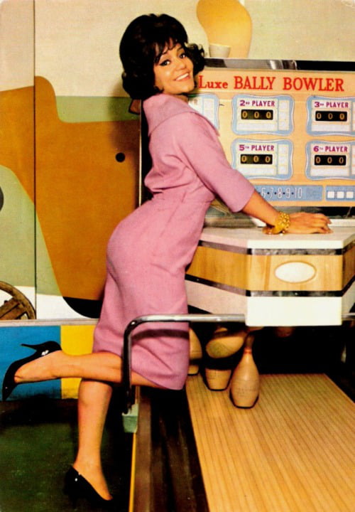 Jazz singer and actress Nancy Holloway bowling pinup (late 1960s) - 9GAG