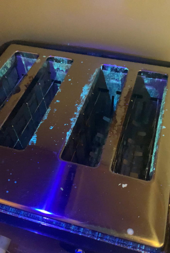 Toaster under black light at school - 9GAG