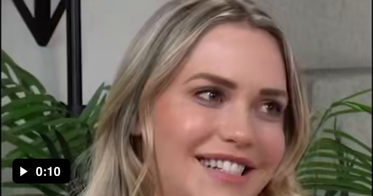 What does she mean it's scripted.. - 9GAG