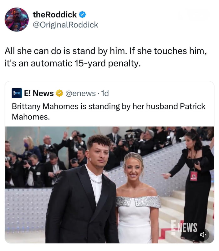 There might be a flag on this murder... - 9GAG