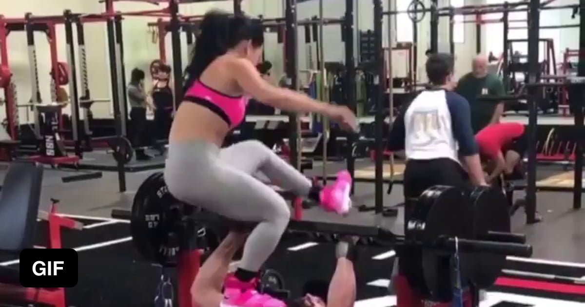 Bench press level: Expert - 9GAG