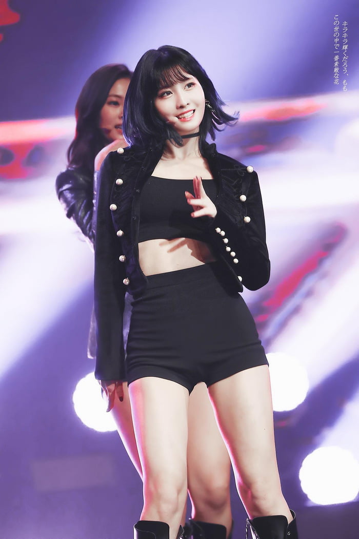 Hirai Momo 9gag