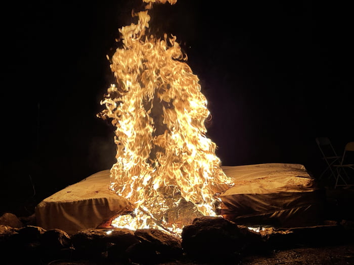 Burning mattress. - 9GAG
