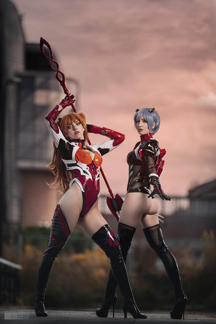 Purin as Asuka & Urushura as Rei from Evangelion - 9GAG