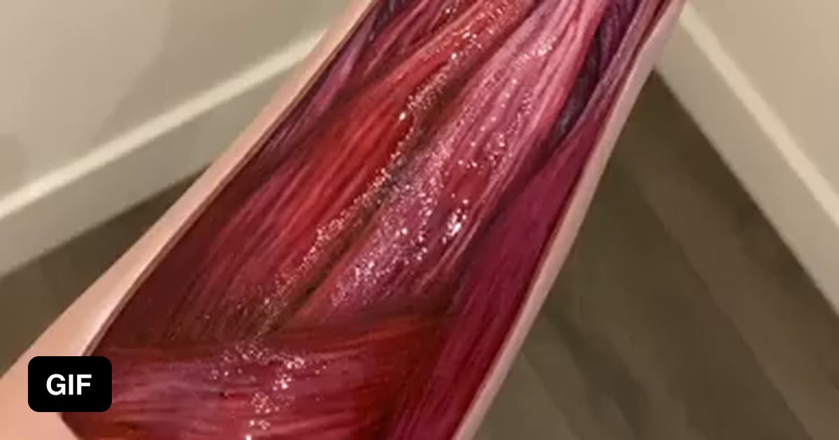 This person used body paint to make an open wound design on her arm - 9GAG