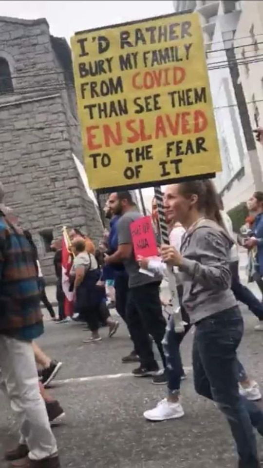 Missing the point - 9GAG