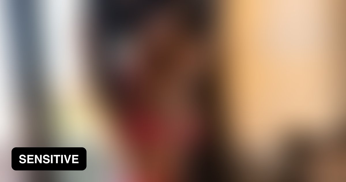 I want to be smothered with those ass cheeks - 9GAG