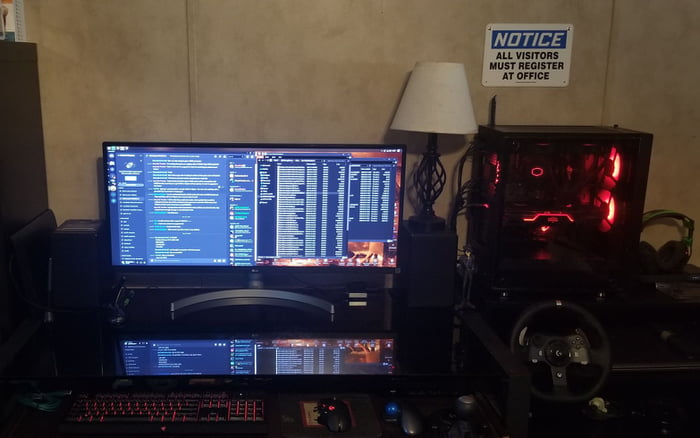 Newly renovated Battlestation (new case, new AIO, newish GPU) Not as grand as some, but it's ...