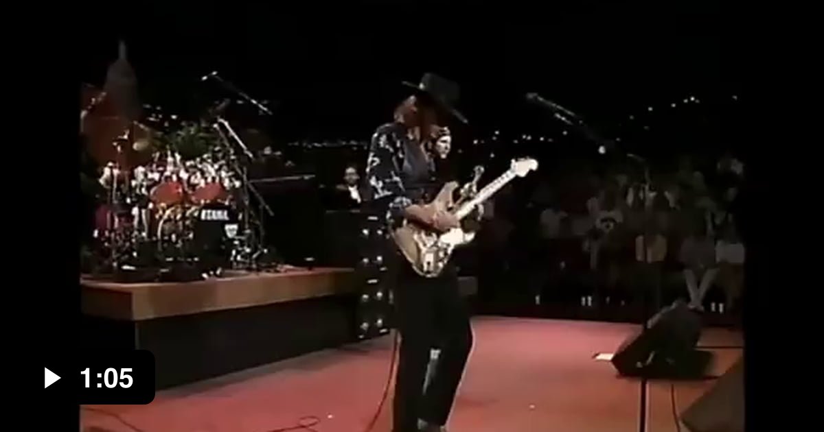 Stevie Ray Vaughan's guitar string snaps mid-solo, yet he manages to continue the solo ...